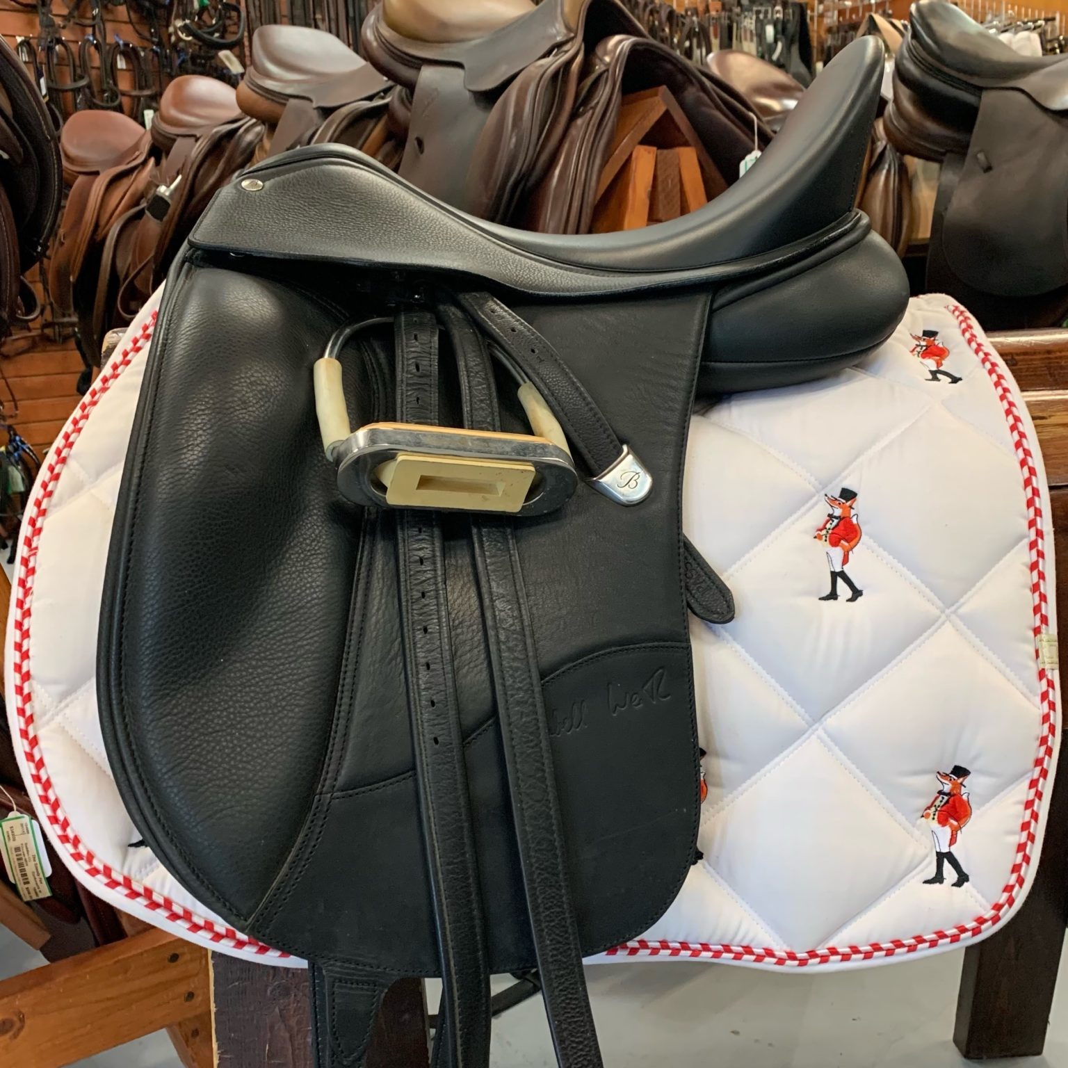 Dressage Saddles | Snooty Fox Atlanta Consignment