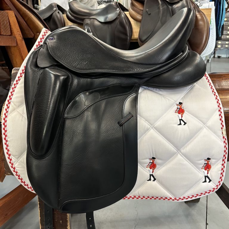 The Snooty Fox Tack Exchange | Alpharetta, GA